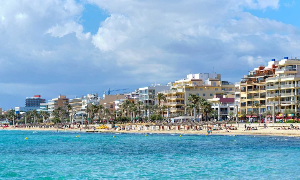El Arenal Mallorca » Uitgaan, Strand & Activiteiten