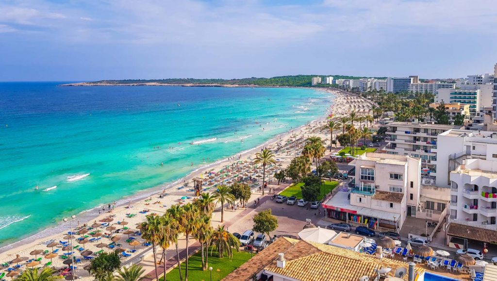 Cala Millor » Uitgaan, Zonvakantie & Activiteiten